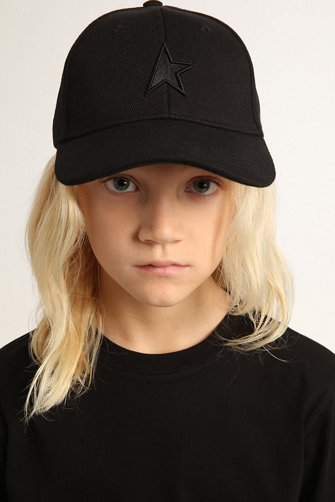 Kids’ black baseball cap with star | Golden Goose