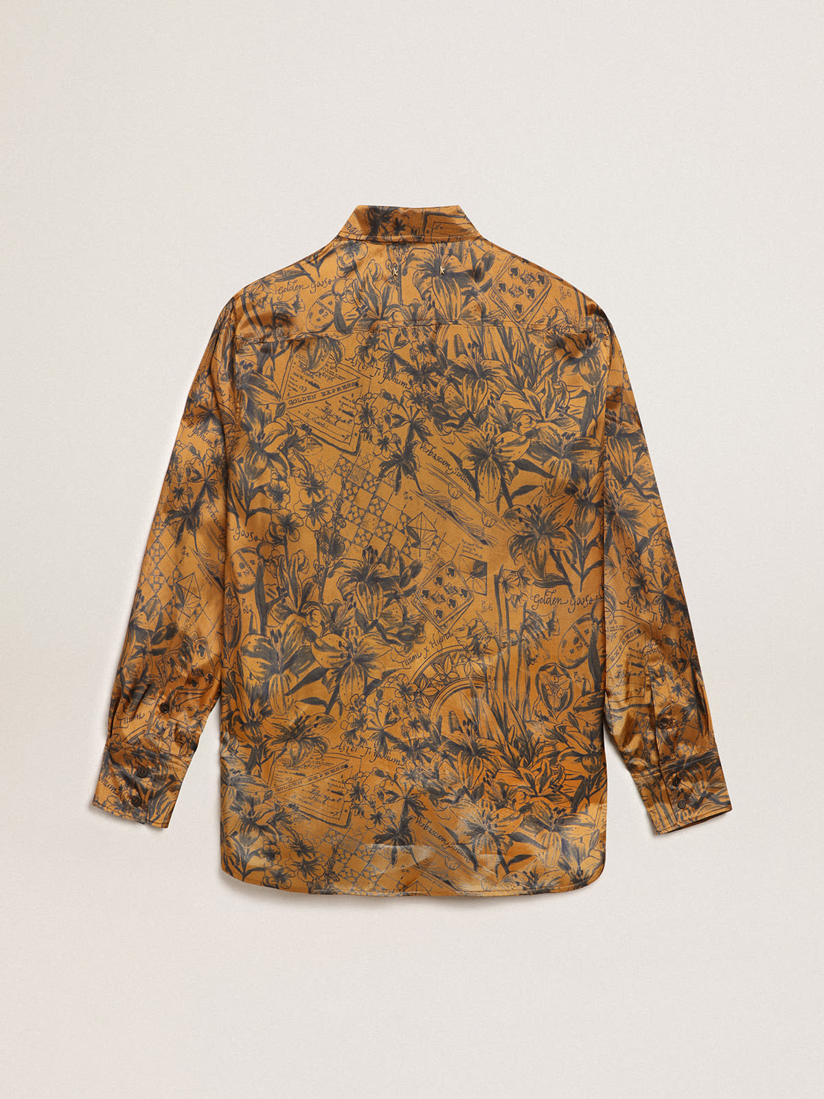 Camisa boyfriend de la colección Journey de color marrón dorado con ...